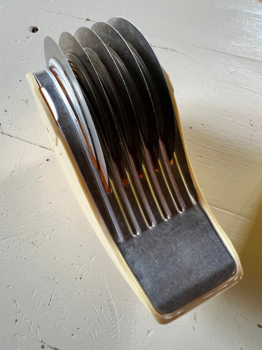 Hachoir à roulettes Hache-Vite vintage - Années 60 – Le Sélectionneur ...